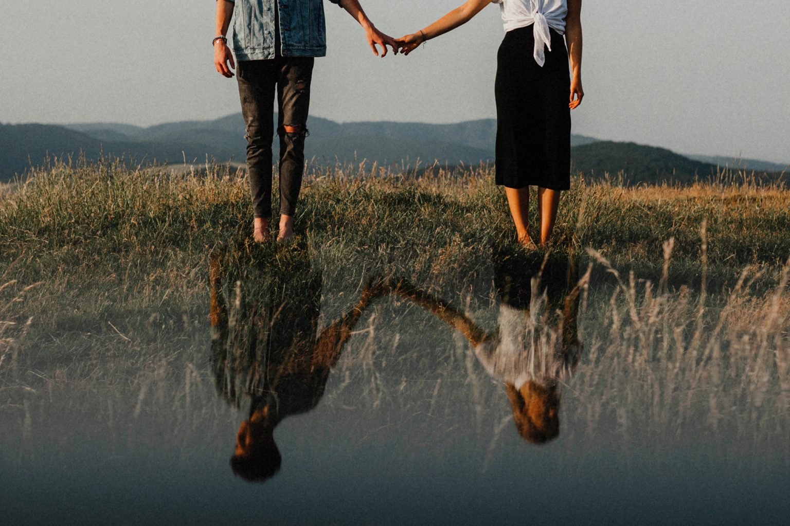 Building Healthy Relationships: Recognizing Red Flags | Foundation House